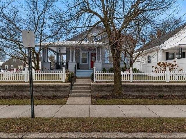 4 bedroom, Pawtucket RI 02861 103626103