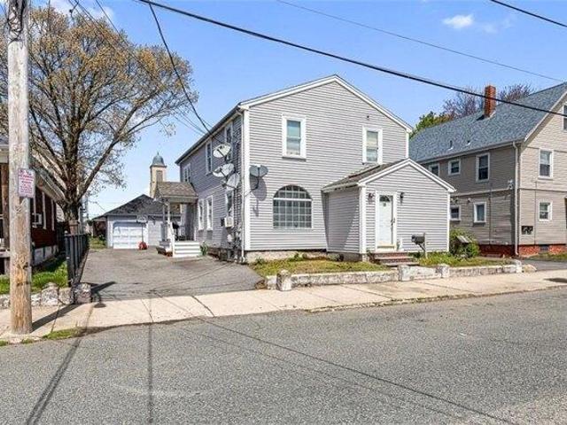 4 bedroom, Pawtucket RI 02861 103850075