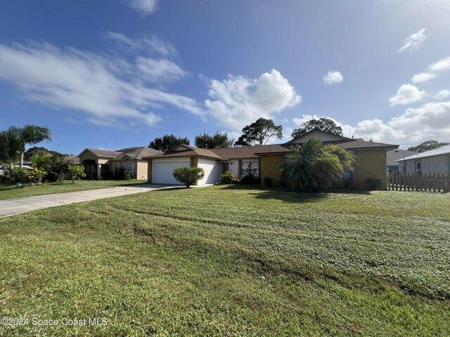 4 bedroom, Palm Bay FL 32907 88337040