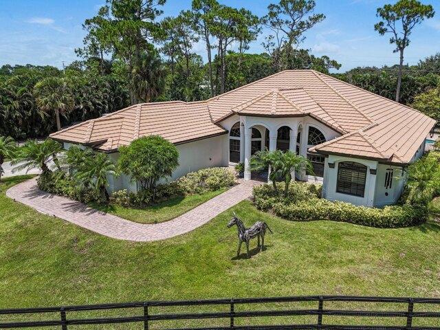 4 bedroom, Palm City FL 34990 LS95132311