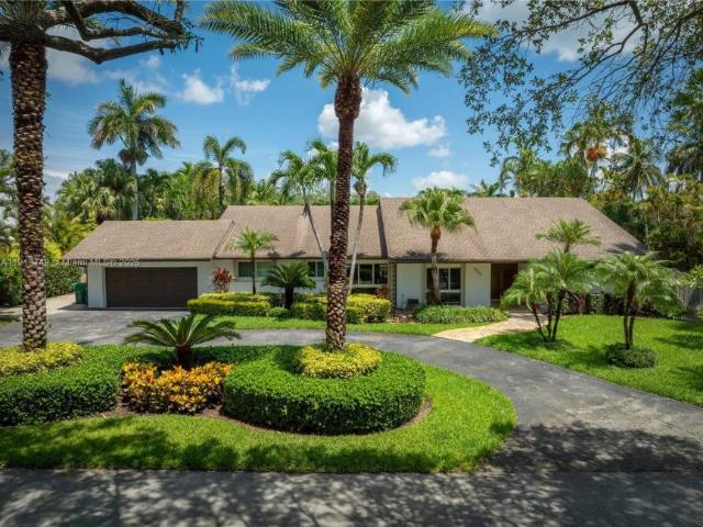 4 bedroom, Palmetto Bay FL FL 33157 102658859