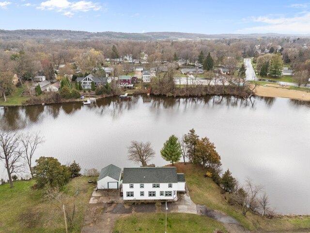 4 bedroom, Palmyra WI 53156 90293651