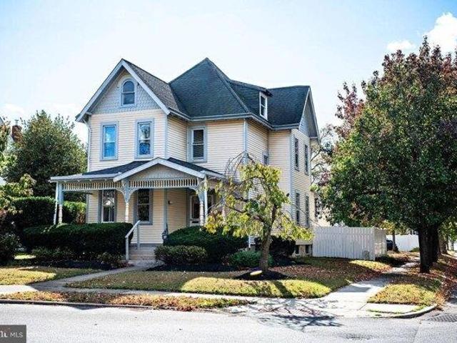 4 bedroom, Palmyra NJ 08065 102316034