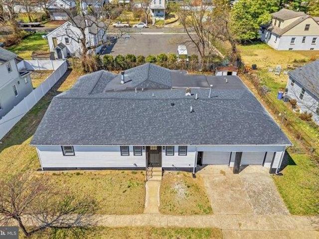 4 bedroom, Palmyra NJ 08065 LS102777195
