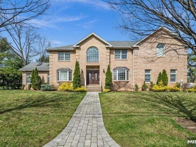 4 bedroom, Paramus NJ 07652 101801814