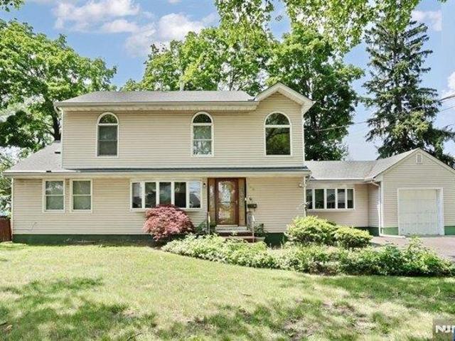 4 bedroom, Paramus NJ 07652 104445708