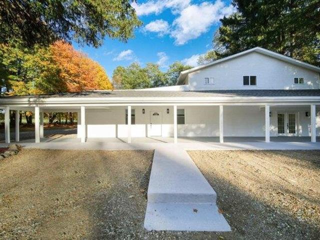 4 bedroom, Parma MI 49269 LS95890446