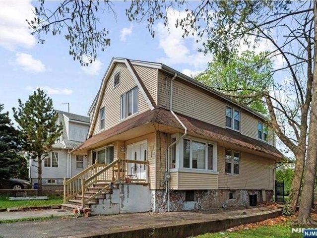 4 bedroom, Passaic NJ 07055 102026813