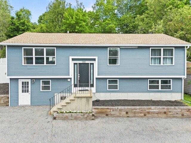 4 bedroom, Peabody MA 01960 104114628