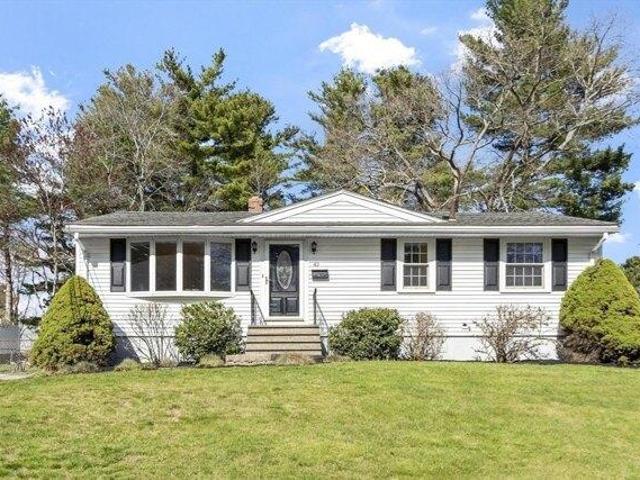 4 bedroom, Peabody MA 01960 LS102729198