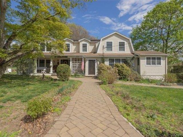 4 bedroom, Pearl River NY 10965 LS101780687