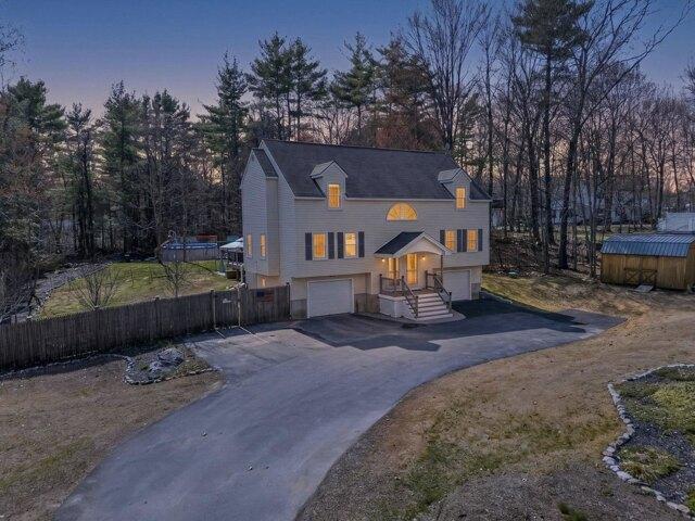 4 bedroom, Pembroke NH 03275 103126060