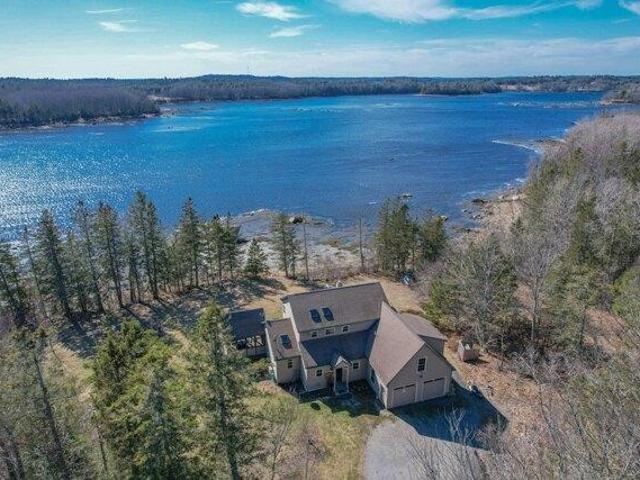 4 bedroom, Penobscot ME 04476 104606153