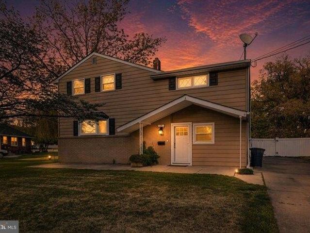 4 bedroom, Pennsville NJ 08070 102531427