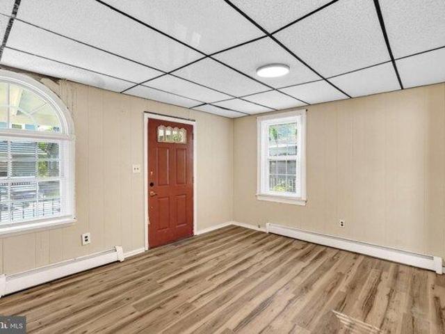 4 bedroom, Penns Grove NJ 08069 105156885