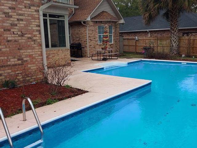 4 bedroom, Pensacola FL LS97413659