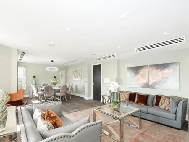 4 Bedroom Penthouse For Rent In London