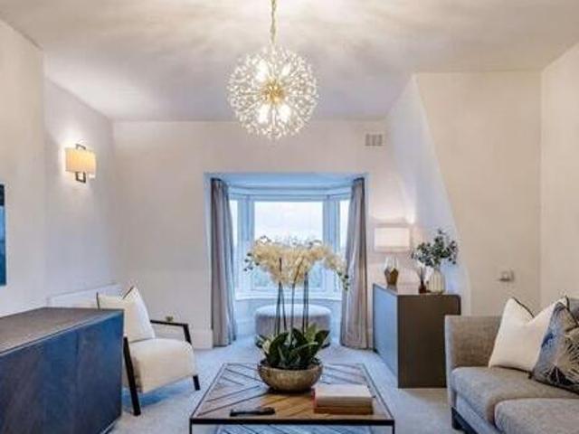 4 Bedroom Penthouse For Rent In St Johns Wood, London