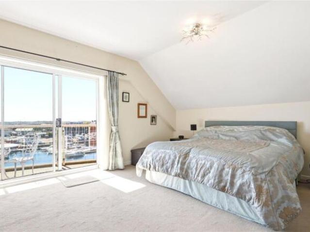4 bedroom penthouse for sale in Neptune Square, Ipswich, Suffolk, IP4