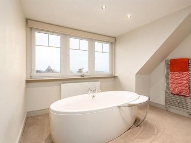 4 bedroom penthouse for sale in Brighouse Park Crescent, Edinburgh, Midlothian, EH4