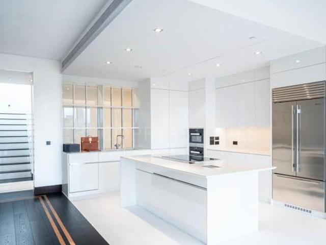 4 Bedroom Penthouse For Sale In Circus Road West