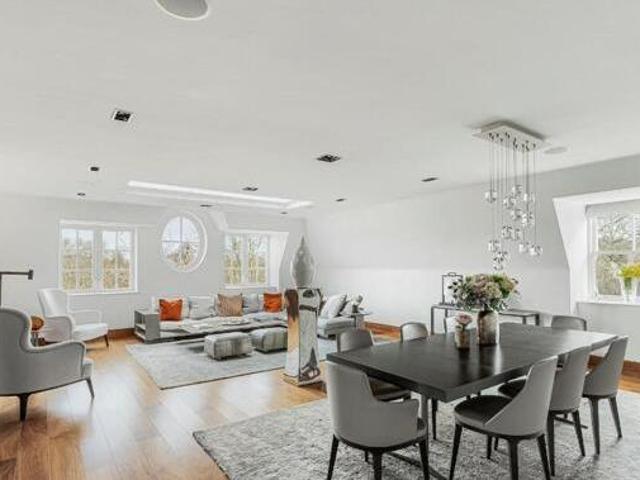 4 Bedroom Penthouse For Sale In London