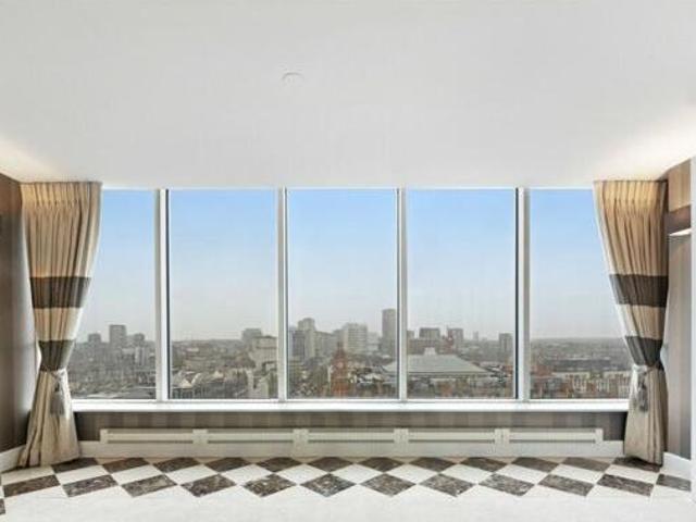 4 Bedroom Penthouse For Sale In London