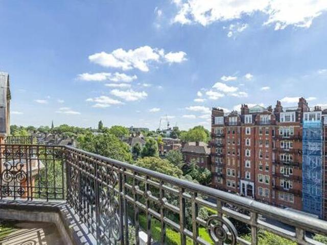 4 Bedroom Penthouse For Sale In London