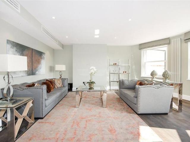 4 bedroom penthouse to rent