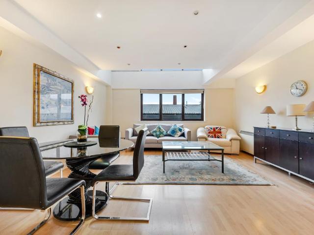 4 bedroom penthouse to rent