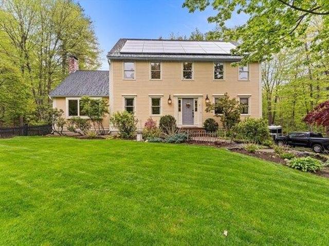 4 bedroom, Pepperell MA 01463 102634287