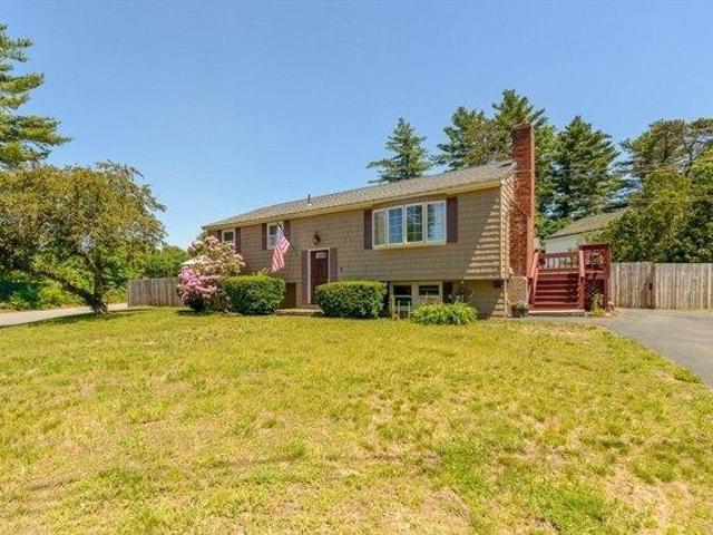 4 bedroom, Pepperell MA 01463 103101008