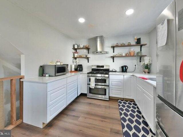 4 bedroom, Philadelphia PA 19111 103623141