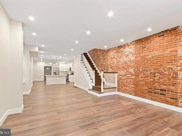 4 bedroom, Philadelphia PA 19139 88280490