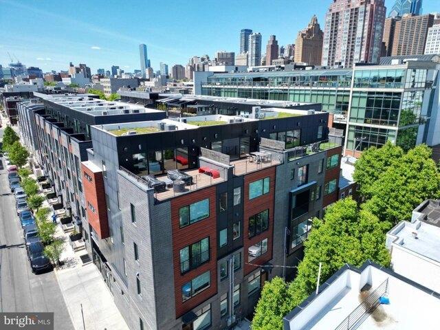 4 bedroom, Philadelphia PA 19147 103602523