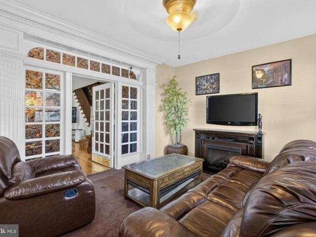 4 bedroom, Philadelphia PA 19143 104906985