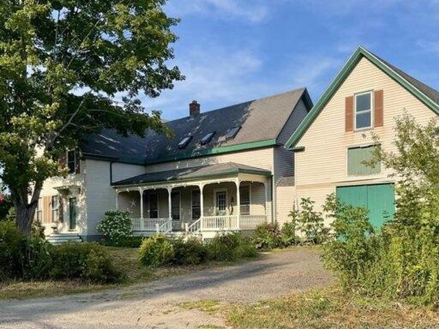 4 bedroom, Pittston ME 04345 104759048