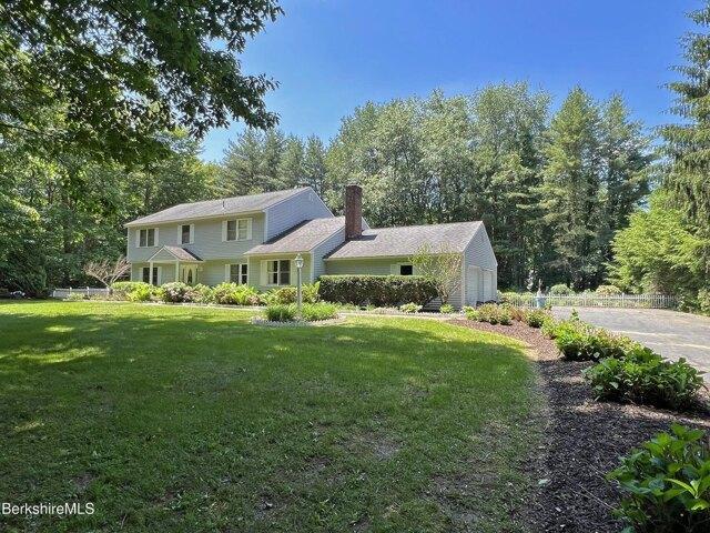 4 bedroom, Pittsfield MA 01201 104720095