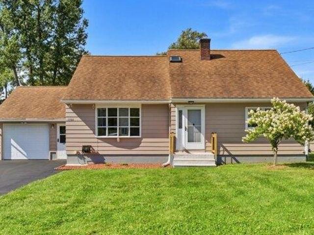 4 bedroom, Pittsfield MA 01201 104994815