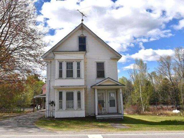 4 bedroom, Pittsfield ME 04967 105105088