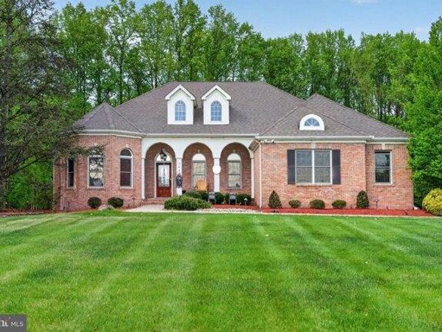 4 bedroom, Pilesgrove NJ 08098 102528784