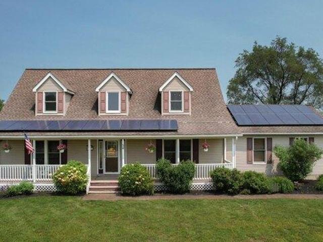 4 bedroom, Pilesgrove NJ 08098 LS102314340