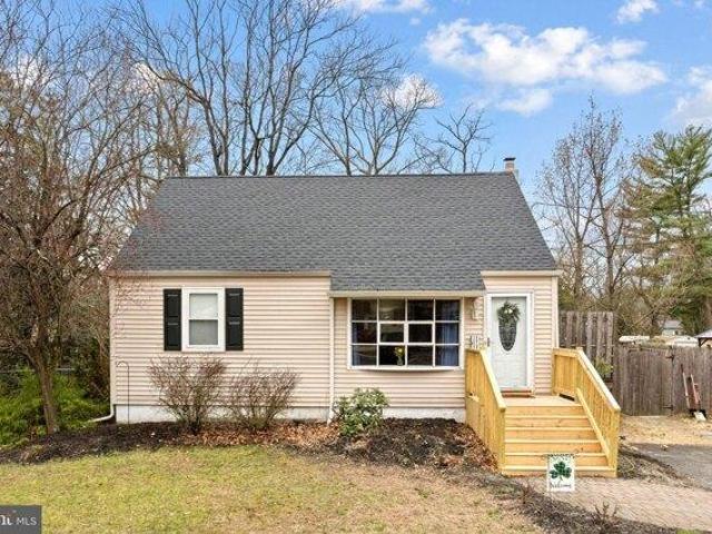 4 bedroom, Pine Hill NJ 08021 LS102726011