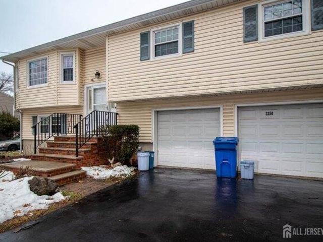 4 bedroom, Piscataway NJ 08854 LS102562058