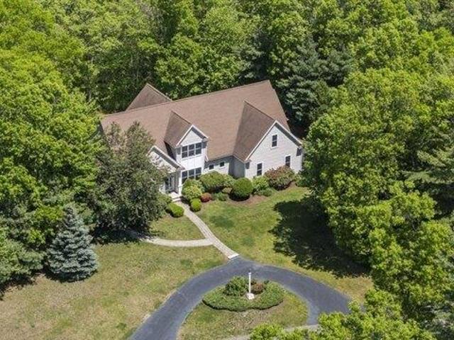 4 bedroom, Plymouth MA 02360 103126655