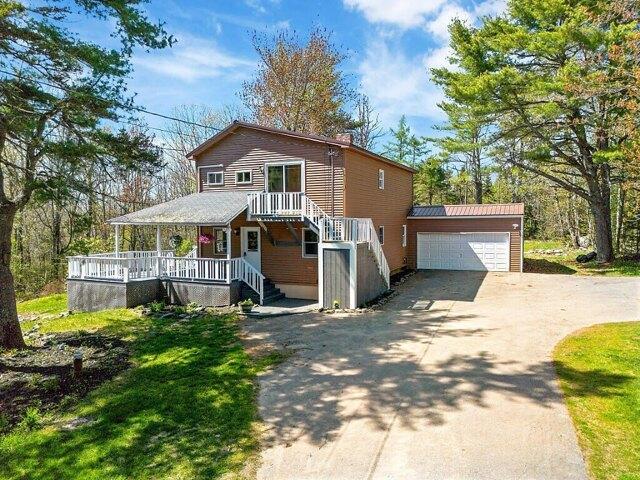 4 bedroom, Plymouth ME 04969 104717982