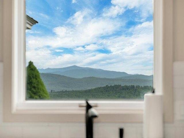 4 bedroom, Plymouth NH 03264 104115890