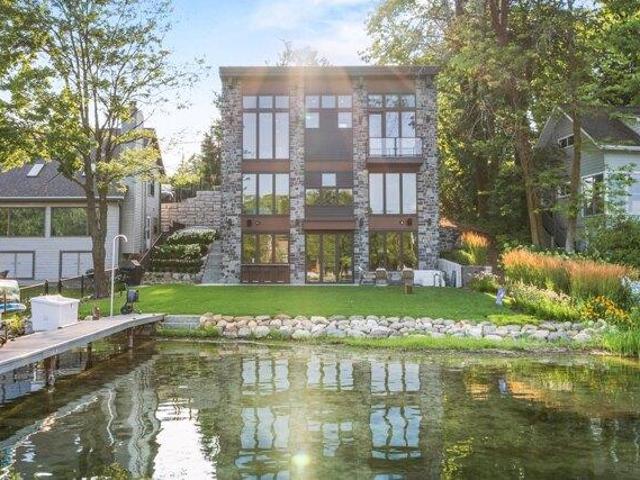 4 bedroom, Plymouth WI 53073 93849098