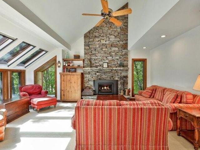 4 bedroom, Plymouth VT 05056 LS102218113