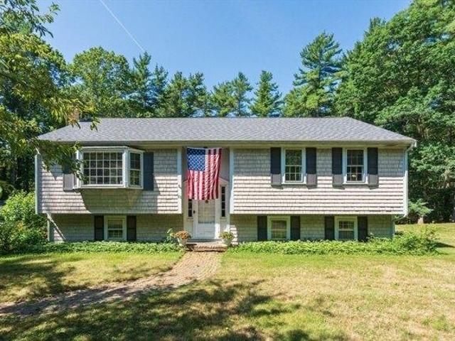 4 bedroom, Plympton MA 02367 105108077